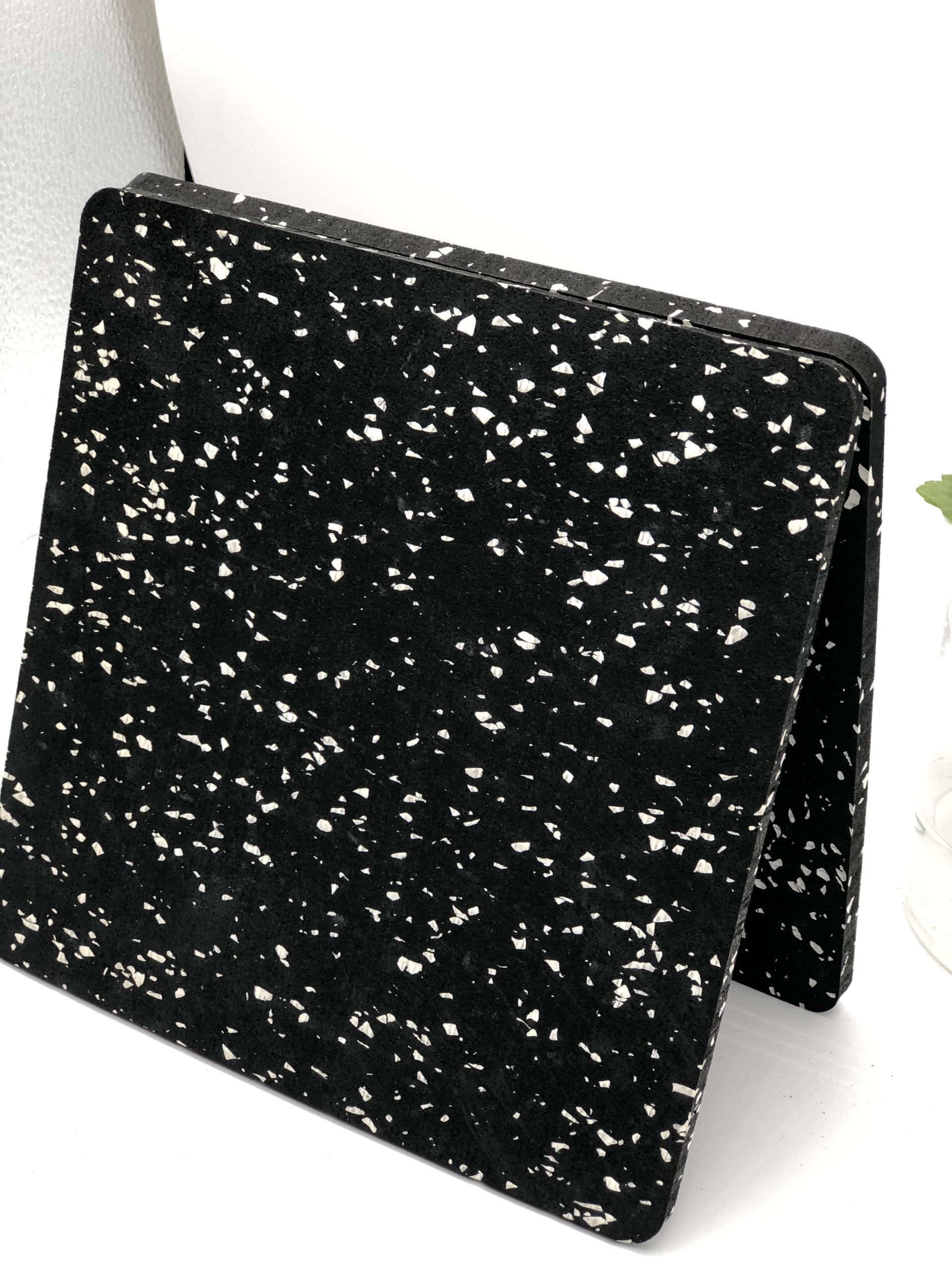 Rubber Rolls Shock Absorption Floor Tile